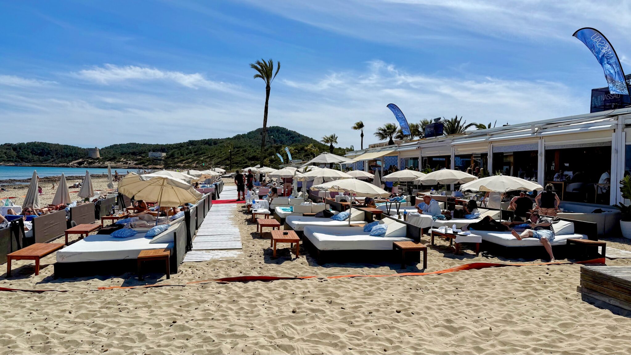 Ibiza 2025 : Clubs et Beach Clubs - Ibiza Inside