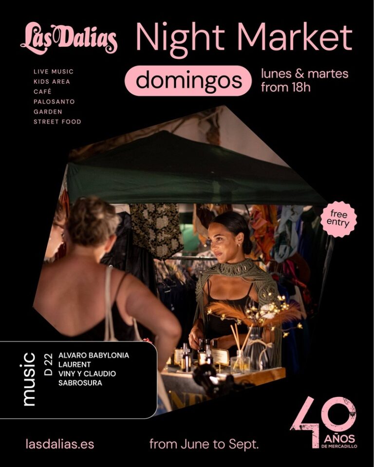 Las Dalias Night Market - ibiza inside